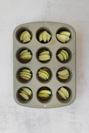 Mini Apple Cakes – Mildly Meandering