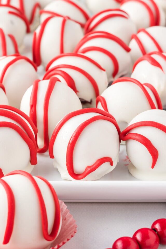 Red Velvet Truffles – Mildly Meandering