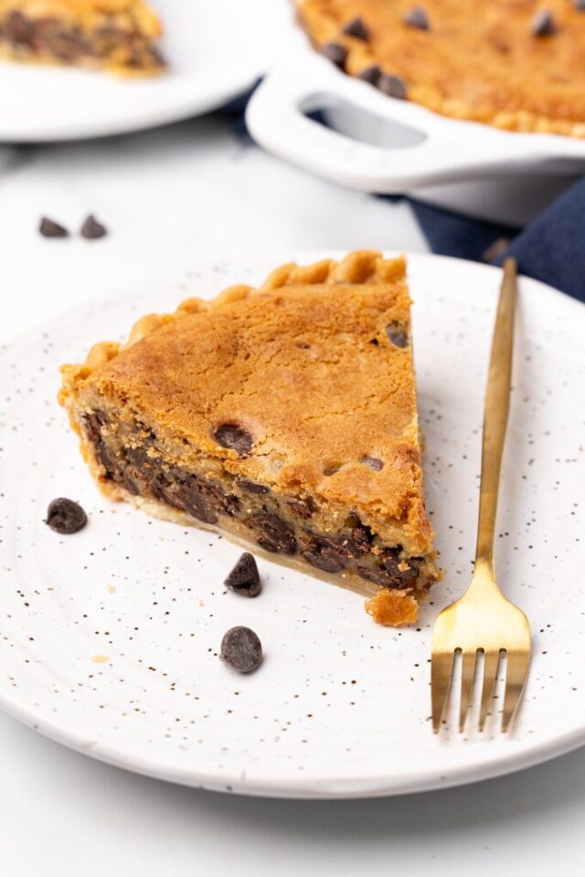 Chocolate Chip Cookie Pie – Mildly Meandering