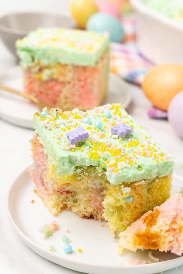 Easter Poke Cake – Mildly Meandering
